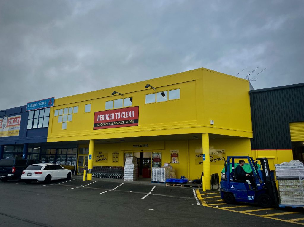 Grocery stores and supermarkets in New Zealand - Kiwi Education New Zealand